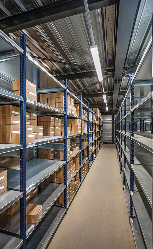 Almacén juguetes Créations Dani en Francia - Mecalux.com.mx